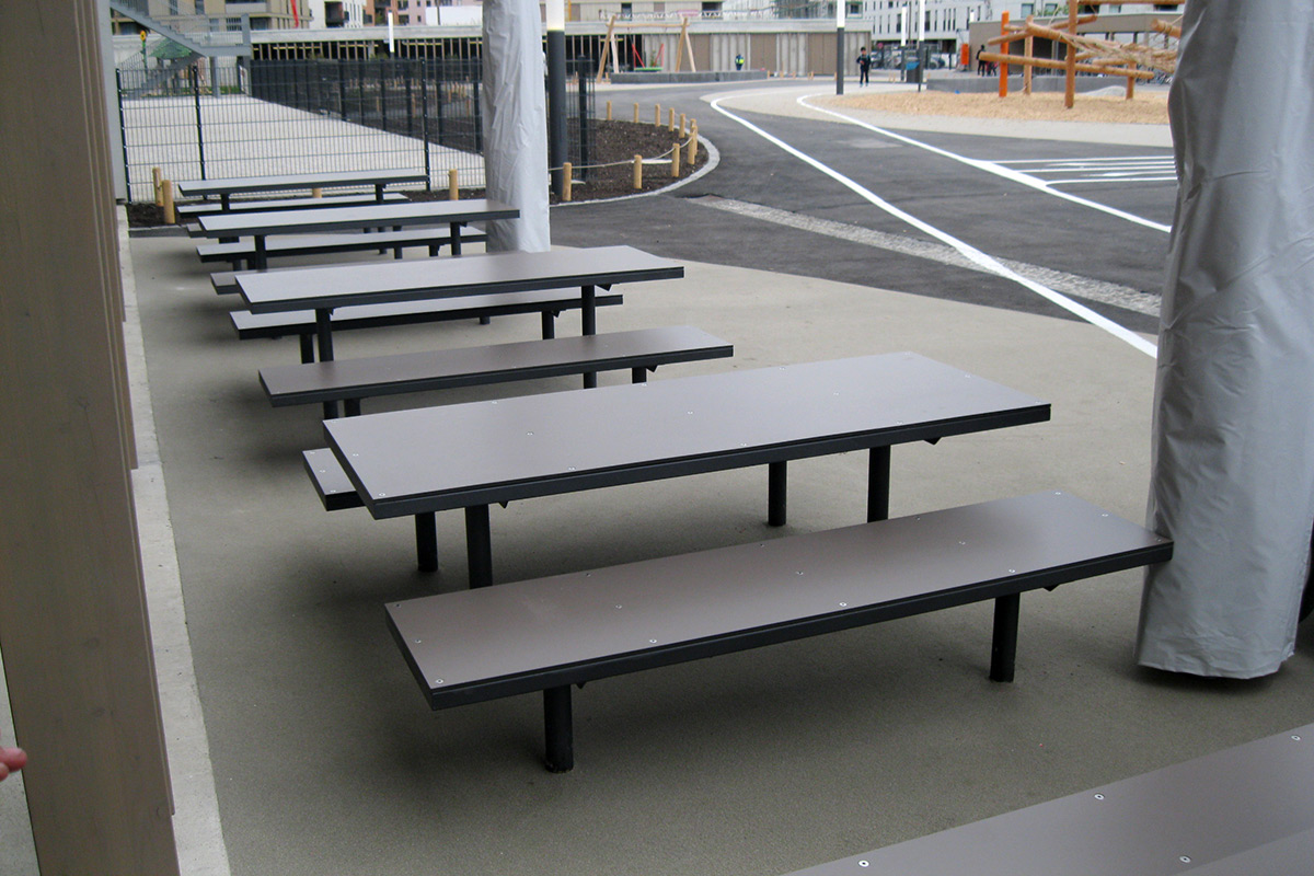 Bench Lübeck HPL with timber seat base | Thieme GmbH