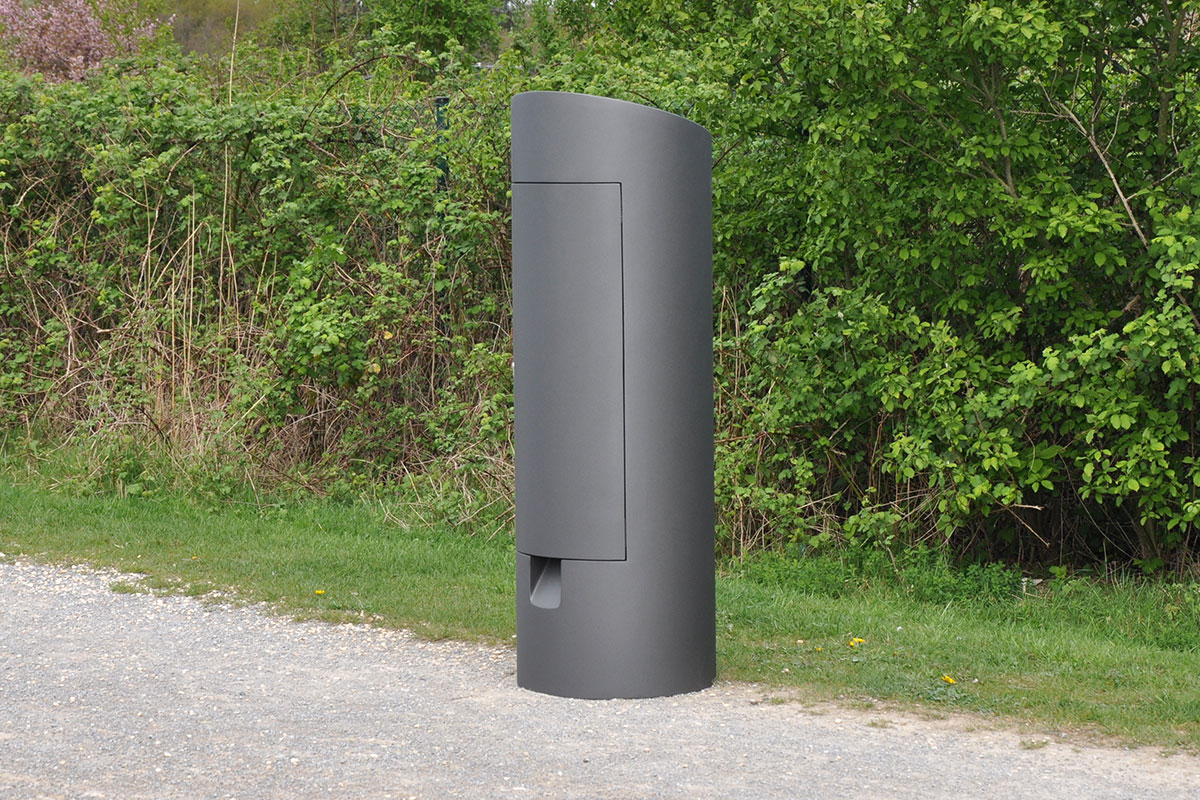 Power and water bollard Mora | Thieme GmbH