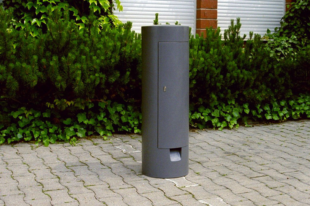 Power and water bollard Novara (ST) | Thieme GmbH