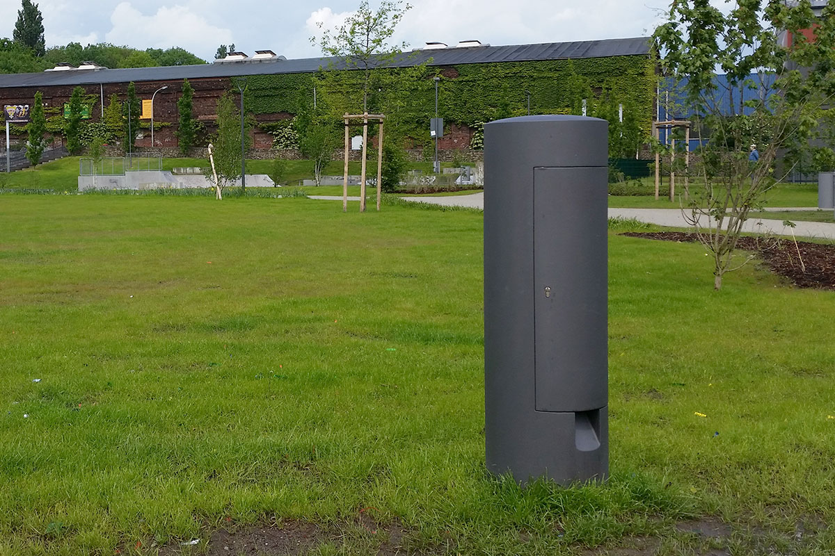 Power and water bollard Novara (ST) | Thieme GmbH